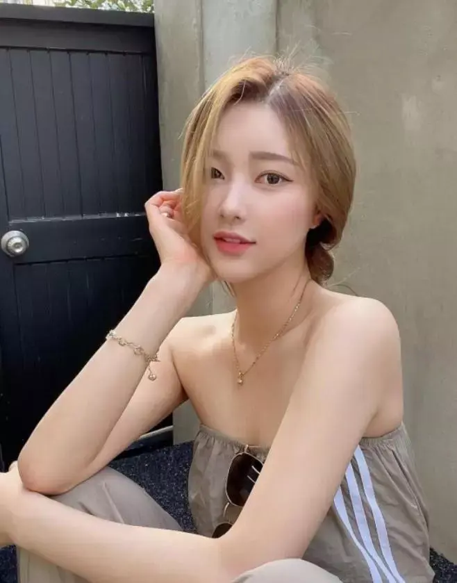 韩国健身网红美女s_ylll 清秀脸蛋紧致曲线 - 知乎