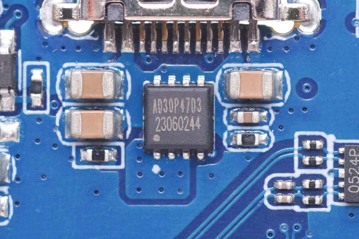 拆解报告：UGREEN绿联4K USB-C五合一多功能扩展坞CM511 - 知乎