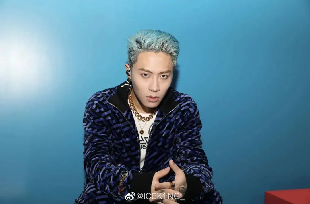 哪位男rapper是你心中的颜值天花板？ - 知乎