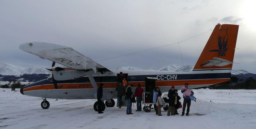 德哈维兰加拿大DHC-6 / de Havilland Canada DHC-6 Twin Otter - 中英俄文维基百科词条融合，由辽观搬运、翻译、整合 - 知乎