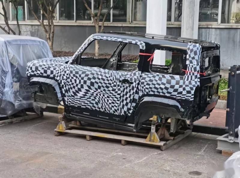 宝骏首台纯电SUV E260S下线 宝骏版吉姆尼 - 知乎