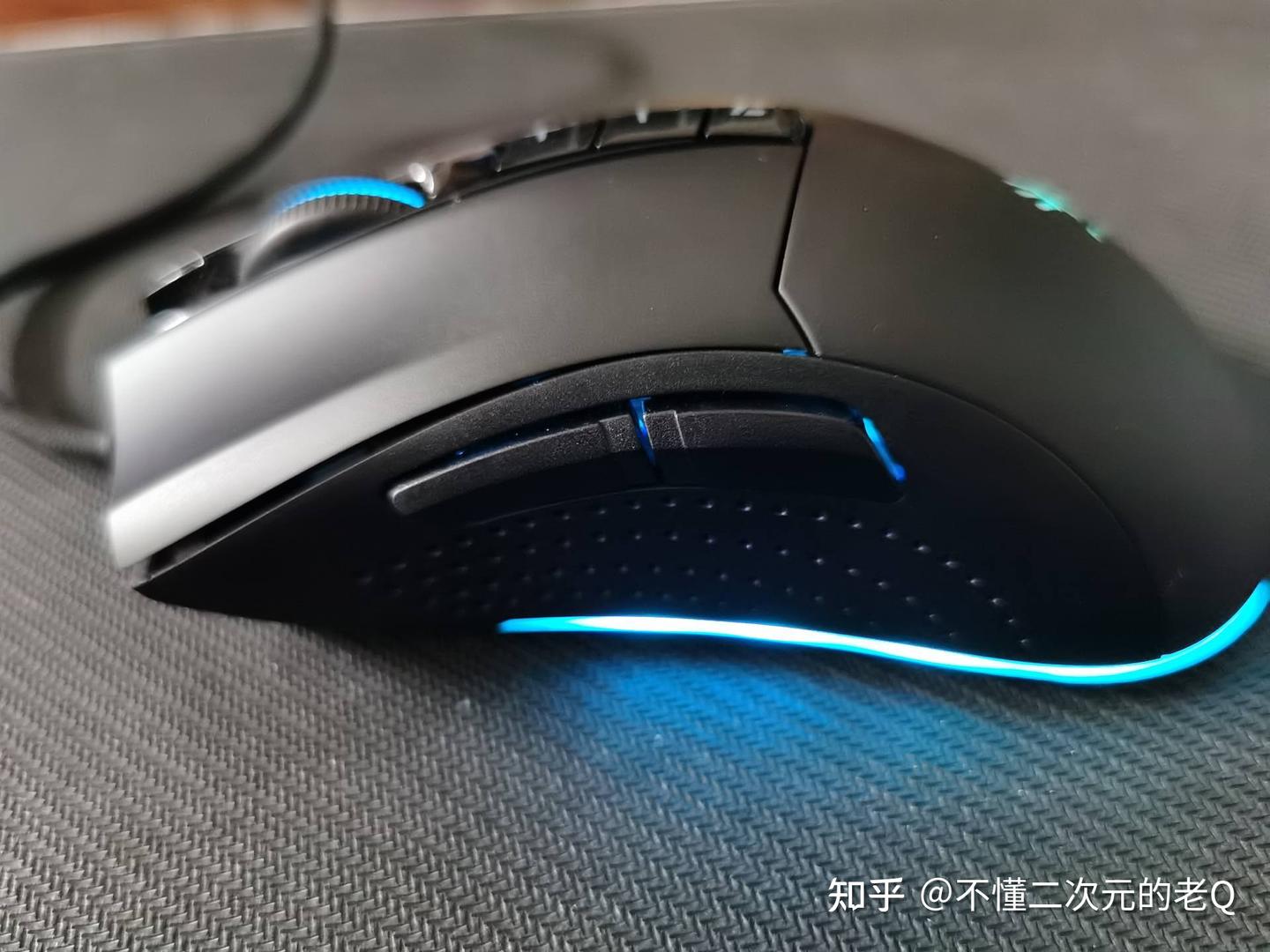 血手幽灵ES9 Pro评测：游戏鼠标该有的范儿，全乎了！