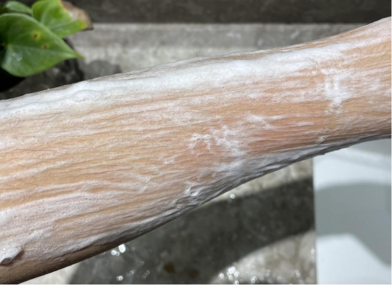 有哪些适合男士使用的沐浴露?亲爱男友舒肤佳清扬六神可悠然沐浴露亲用测评