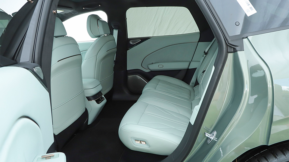 用新底盘要涨2万？极氪007GT为了操控，代价是续航缩水45km？ - 知乎