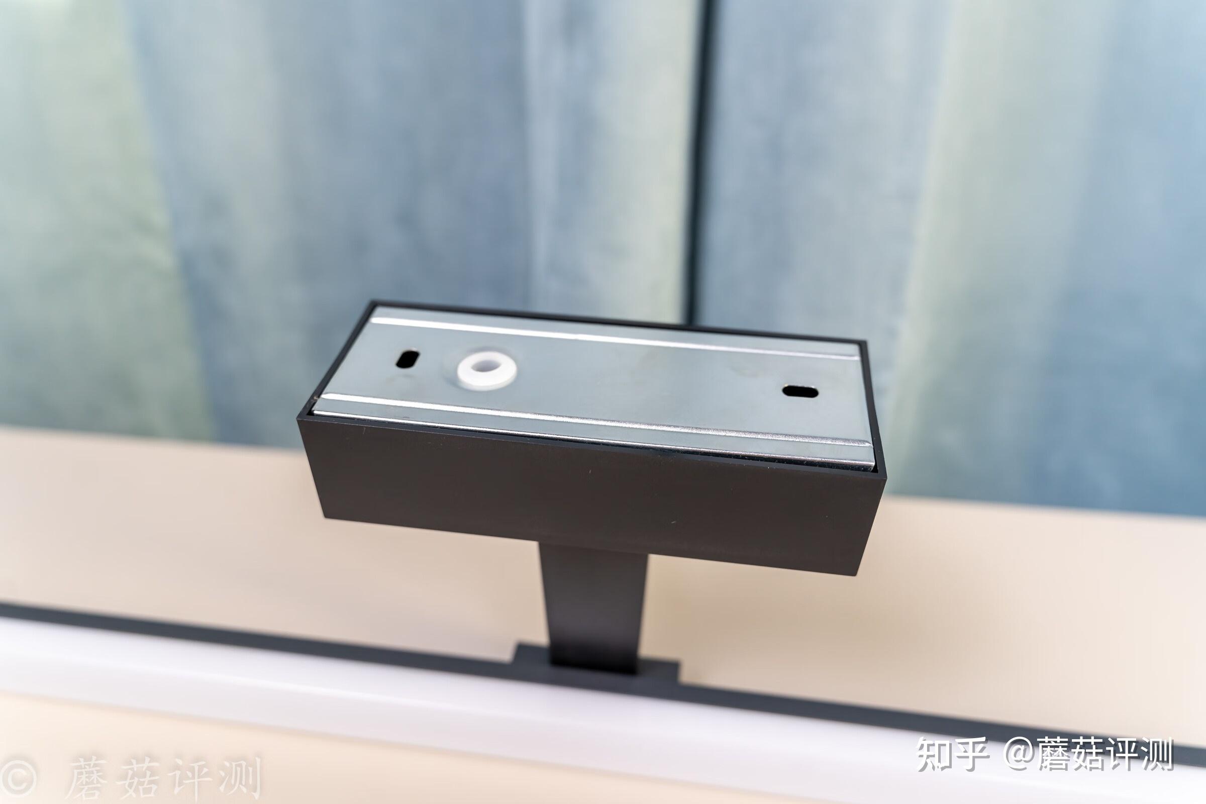 安装简单，效果不错，Yeelight易来LED镜前灯L600 安装体验 - 知乎