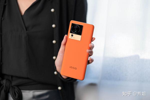 真机入手体验，这就是的最新的iQOO Neo 7 - 知乎