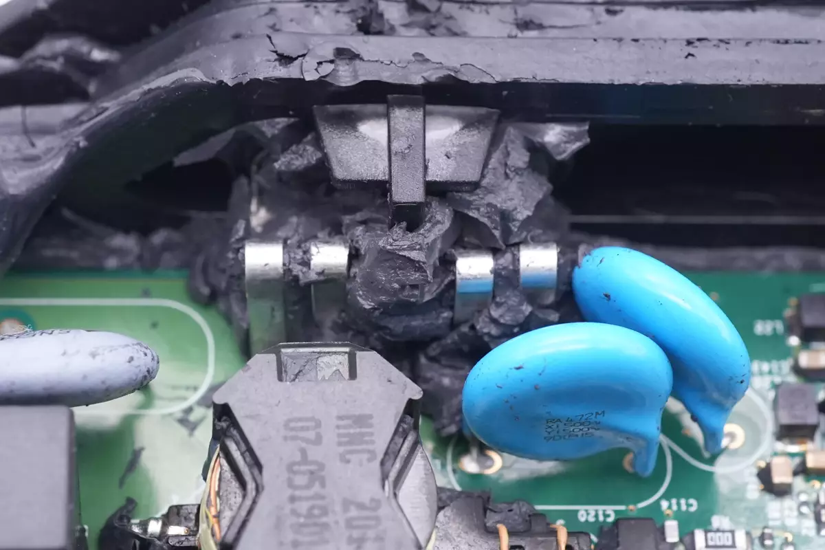 拆解报告：ENPHASE ENERGY微型逆变器IQ8X-BAT-US - 知乎