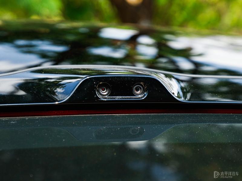 售70.8万起 尊界S800上市7天大定突破3600辆 - 知乎