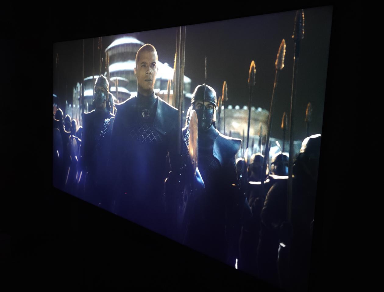 85寸海信电视E8Q Pro深度测评：MiniLED旗舰电视，画质战未来，九年难过时 - 知乎