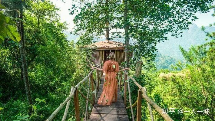 “买房首付用来环游世界，你们疯了吧！？” 这对年轻夫妻放弃高薪，旅行2年花光存款，潇洒8年后向全网凡尔赛：血亏200万也不后悔 - 知乎