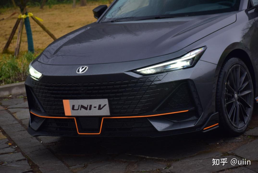 年轻人第一台轿跑车univ足以 - 知乎