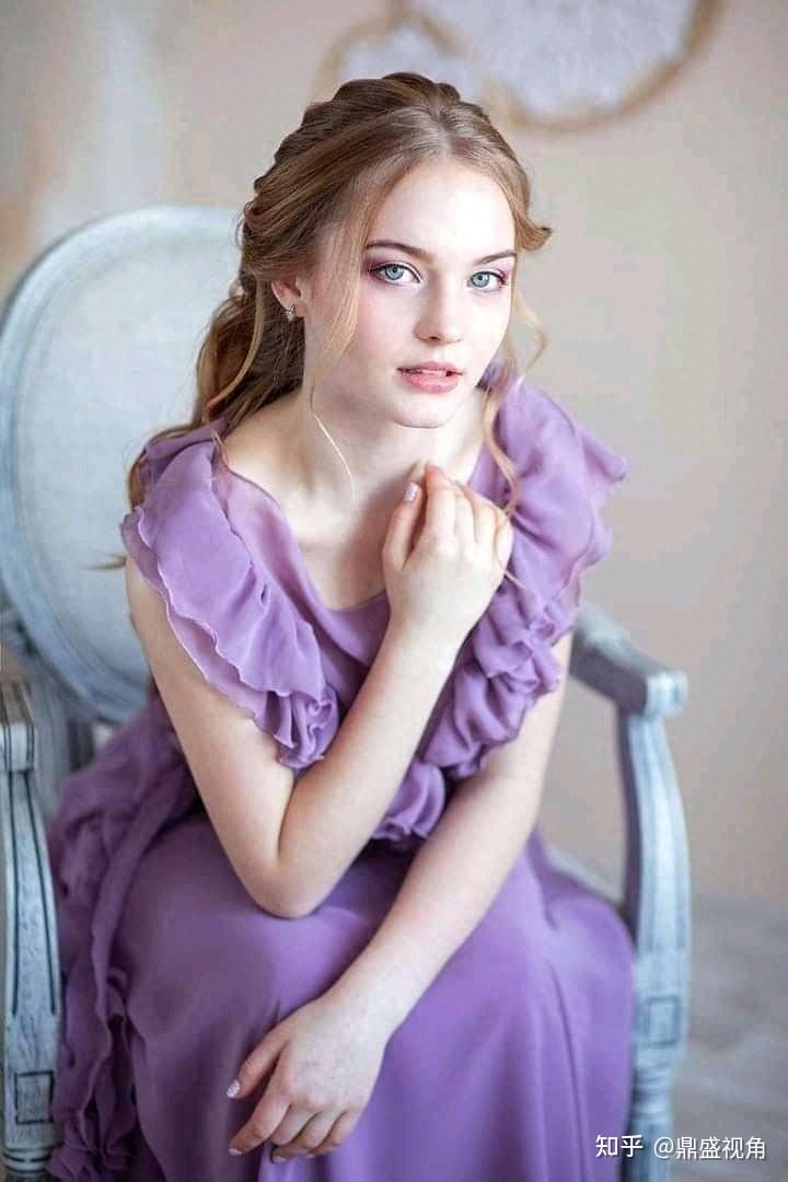艾尔莎·吉恩 (Elsa Jean)完美容颜下，超有爱心的女神（多图） - 知乎