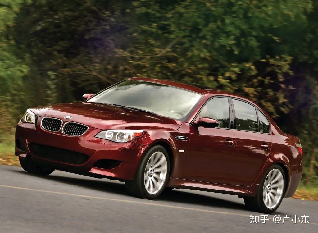 既优雅还不撞衫，瞎聊宝马 E63 - 知乎