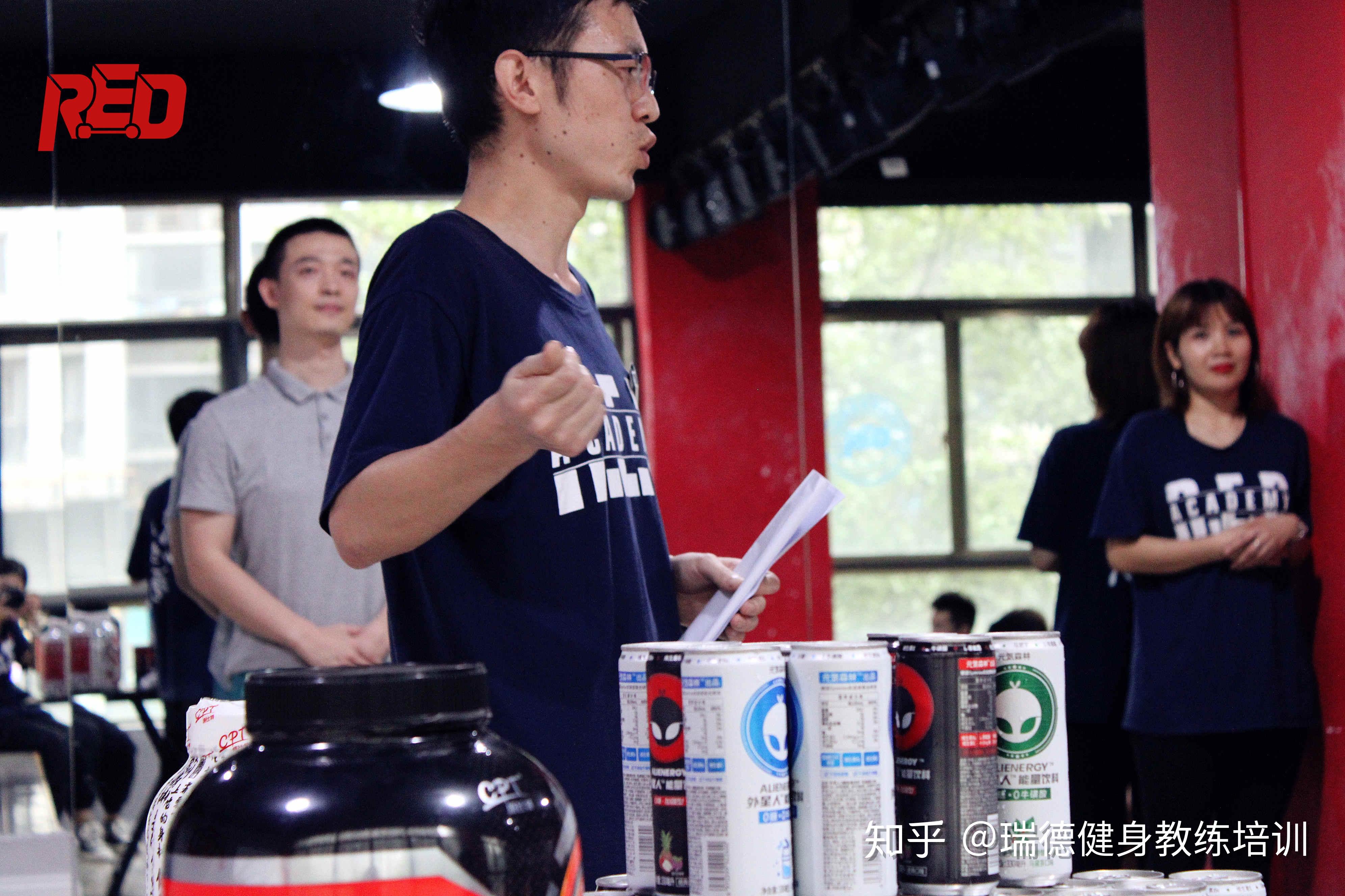 当我们选择健身教练培训学校的时候应该注意什么？ 知乎