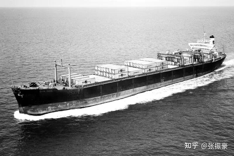 详解Malcom McLean 如何用联运集装箱改变货运世界？ - 知乎