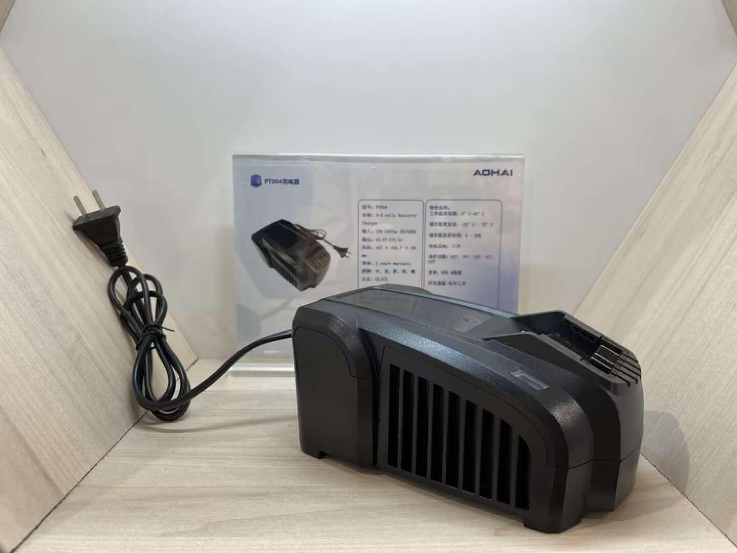 奥海推出PT002与PT004锂电池充电器，满足你的多样化锂离子电池充电需求 - 知乎