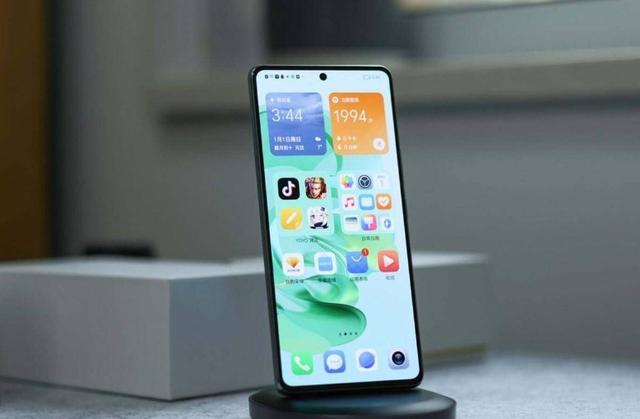 荣耀80 GT和荣耀80 Pro详细对比：到底该怎么选？